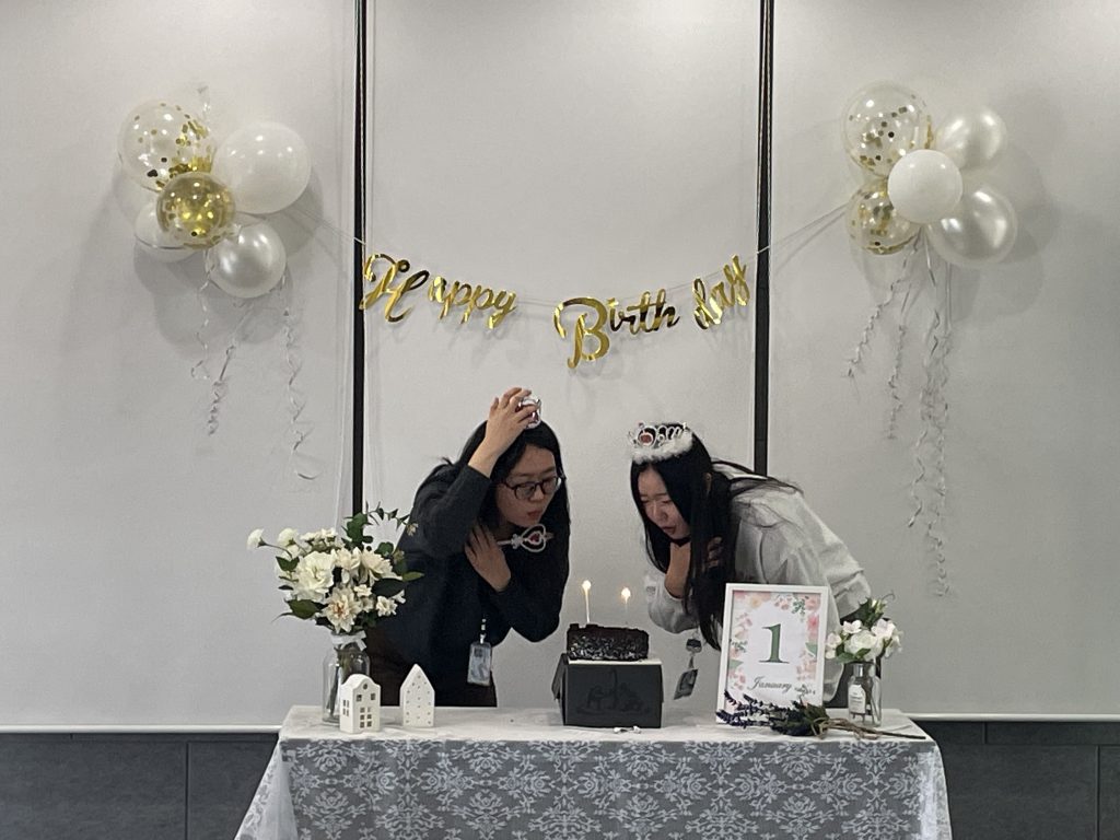 Juyeong and Hyein’s birthday party !! – Welcome to the Seo Laboratory